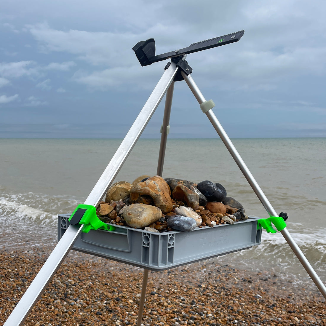 TRIPOD TRAY LOCK SYSTEM MEDIUM – ANGLEX